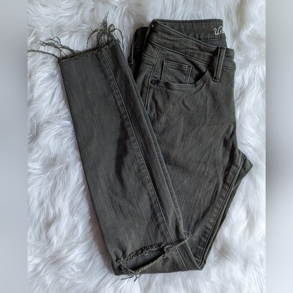 Universal Thread | Jeans | Nwot Universal Thread Olive Green Destroyed ...